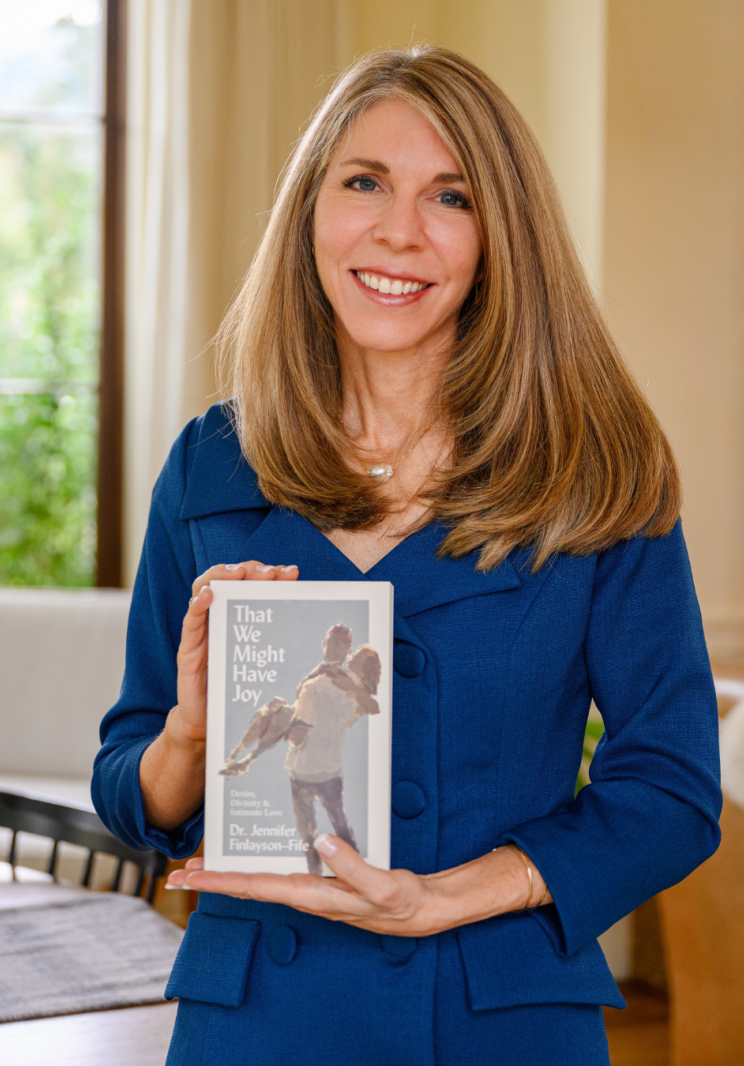 Jennifer Finlayson-Fife | Meet Your Relationship & Sexuality Coach